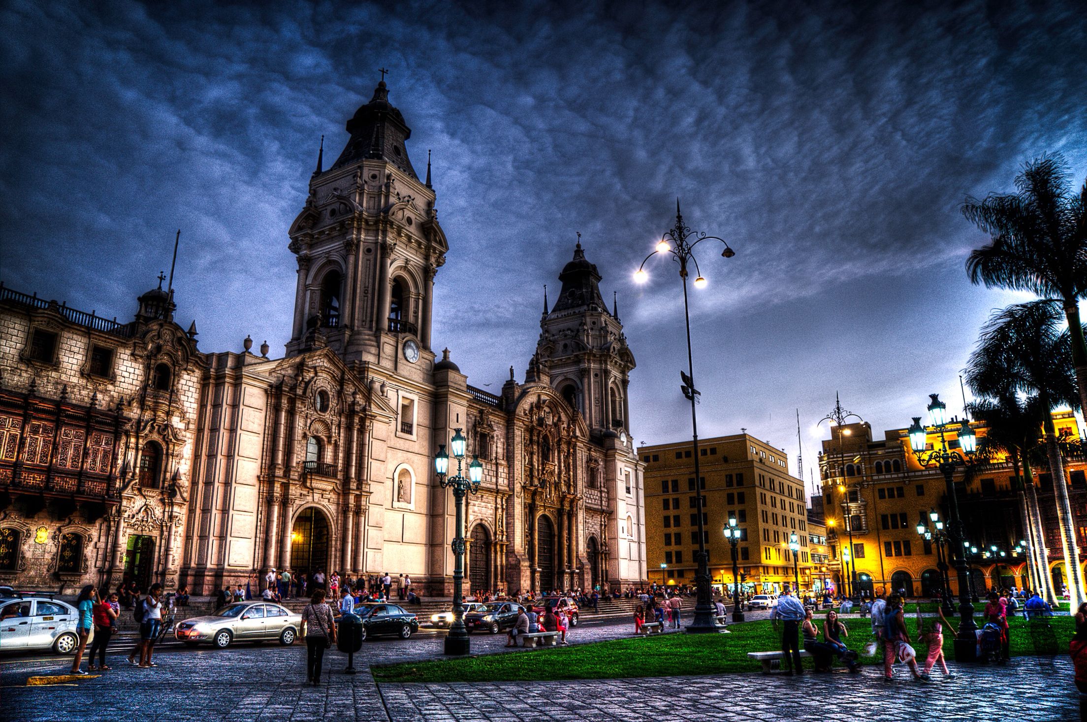 Aniversario de Lima 489 | Ciudad de los Reyes - Perú Beta